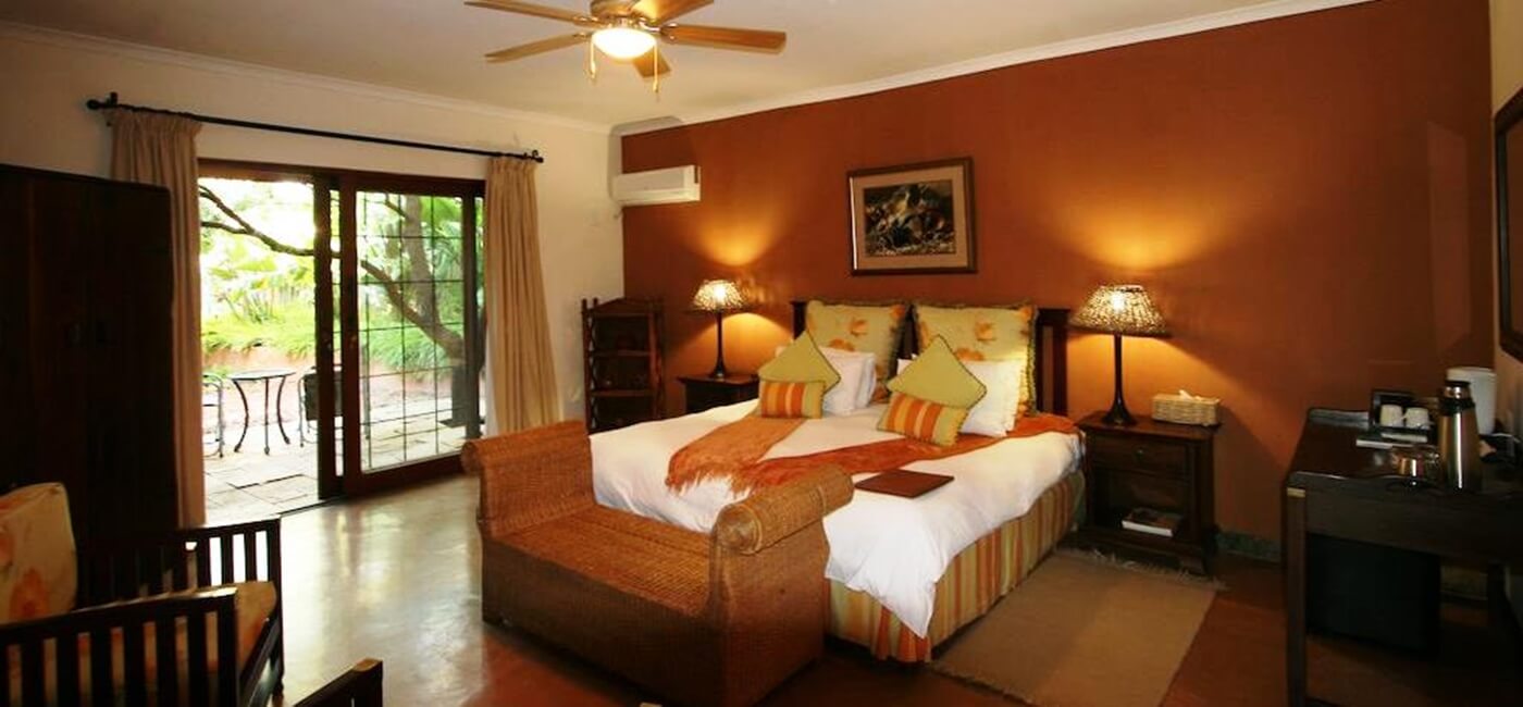 The Bush House - BushBreaks